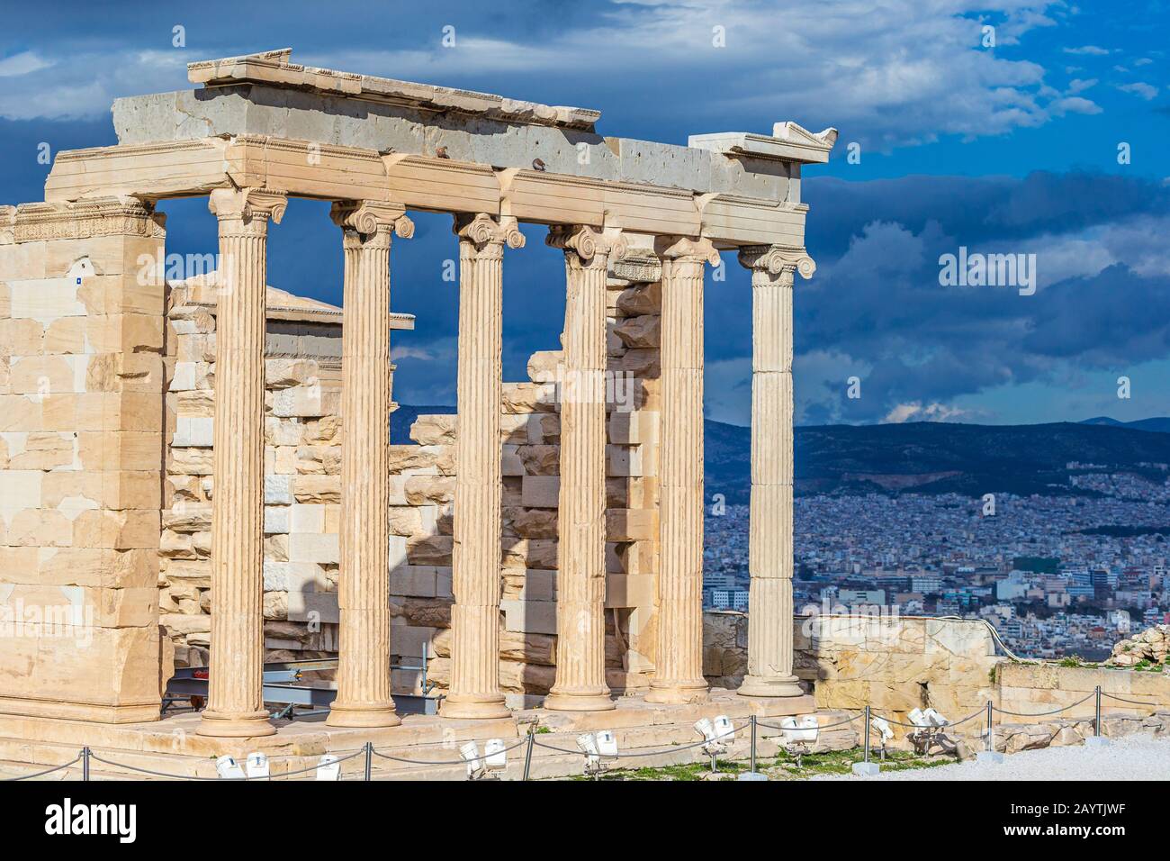 Parthenon ancient greek temple hi-res stock photography and images - Alamy