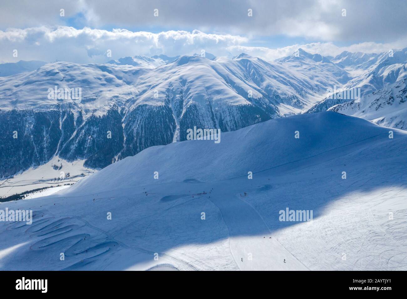 Snowy background skiers aerial view hi-res stock photography and images ...