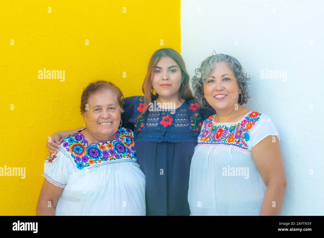 Mexican grandmother and granddaughter hi-res stock photography and ...