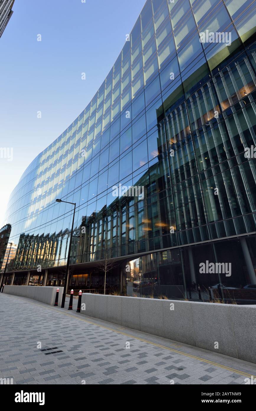 Plumtree hi-res stock photography and images - Alamy