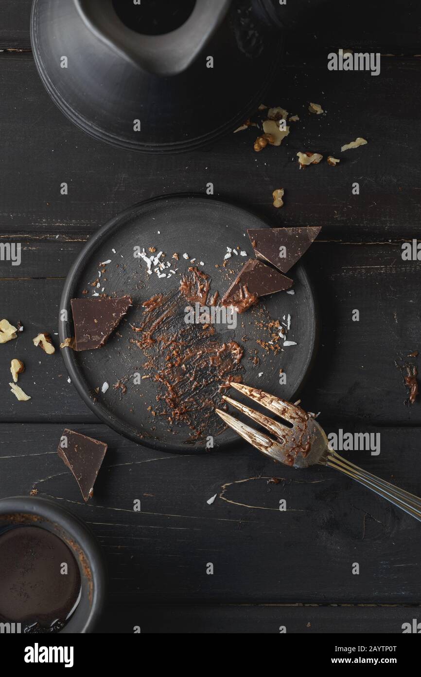 Empty plate cake crumbs finished hi-res stock photography and images ...