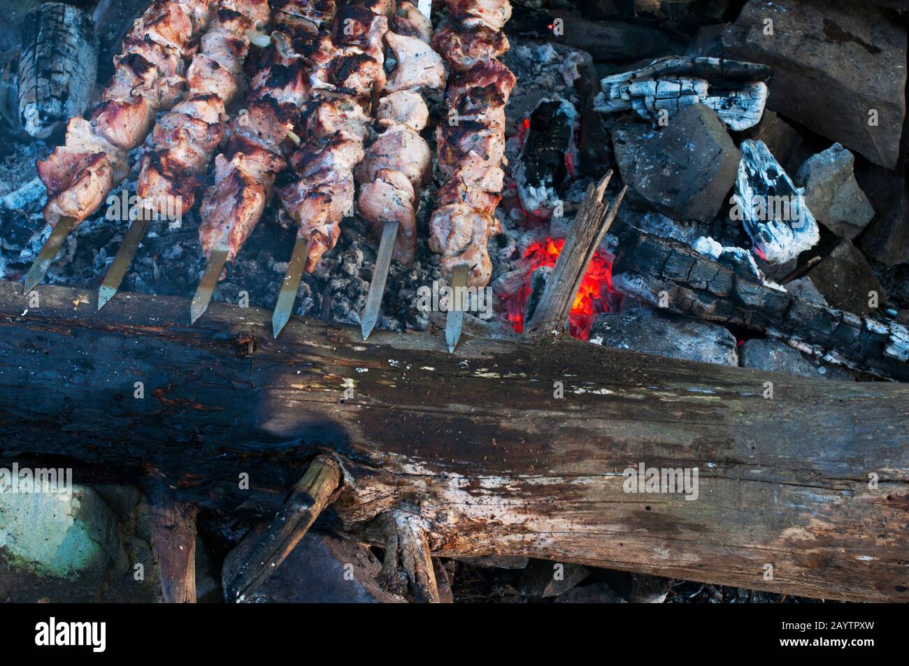 Fire on the braai hi-res stock photography and images - Alamy