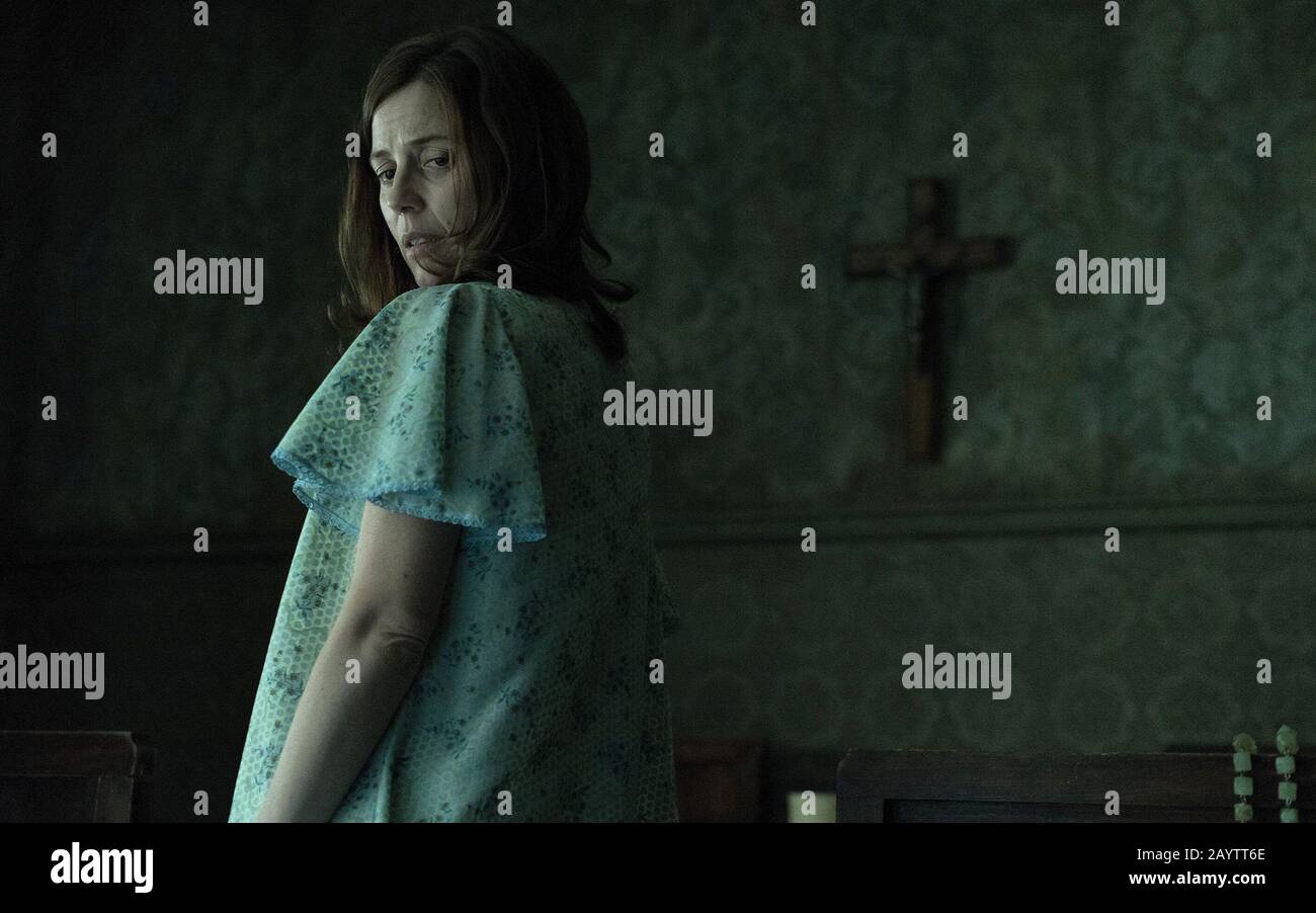 BEA SEGURA in MALASAÑA 32 (2020), directed by ALBERT PINTO. Credit ...