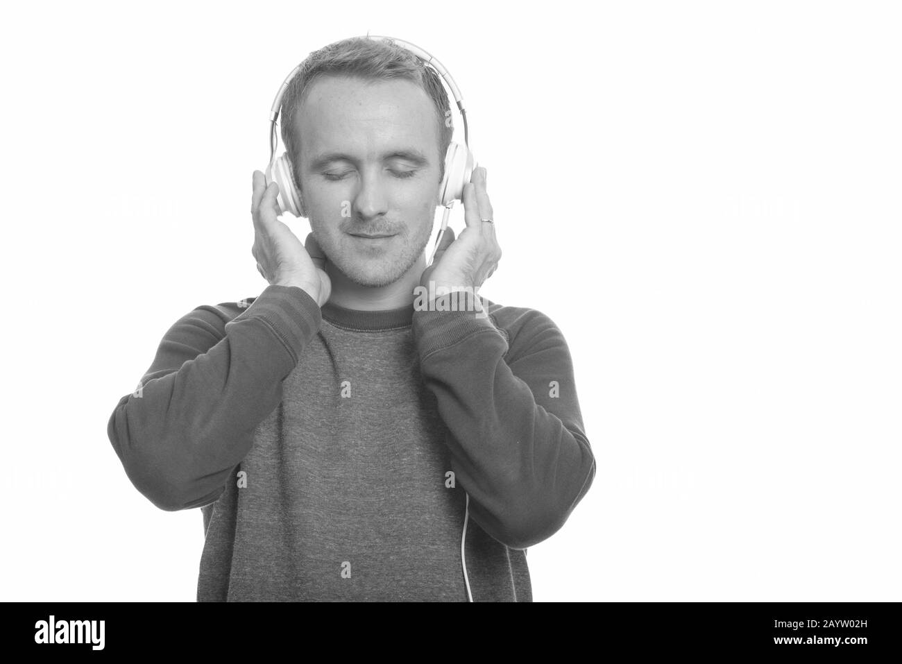 Man headphones music entertainment Black and White Stock Photos ...