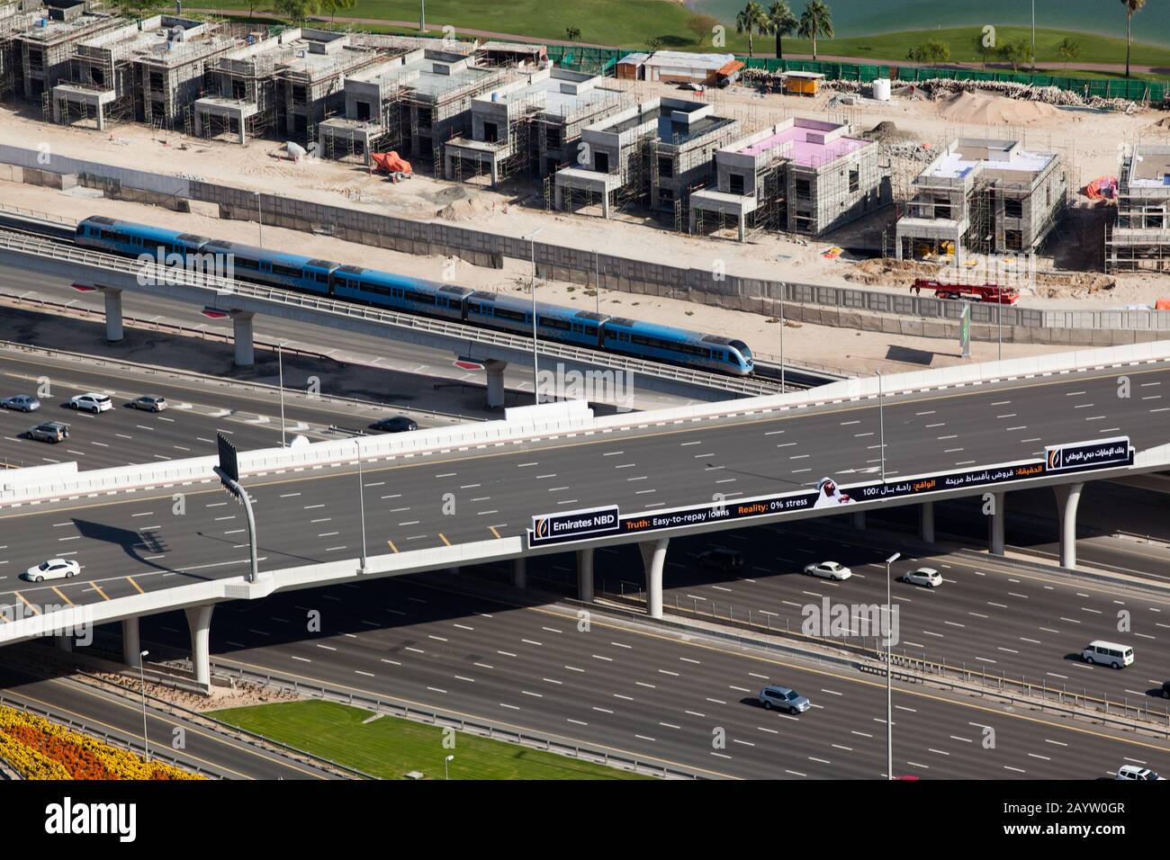 Dubai metro construction hi-res stock photography and images - Alamy