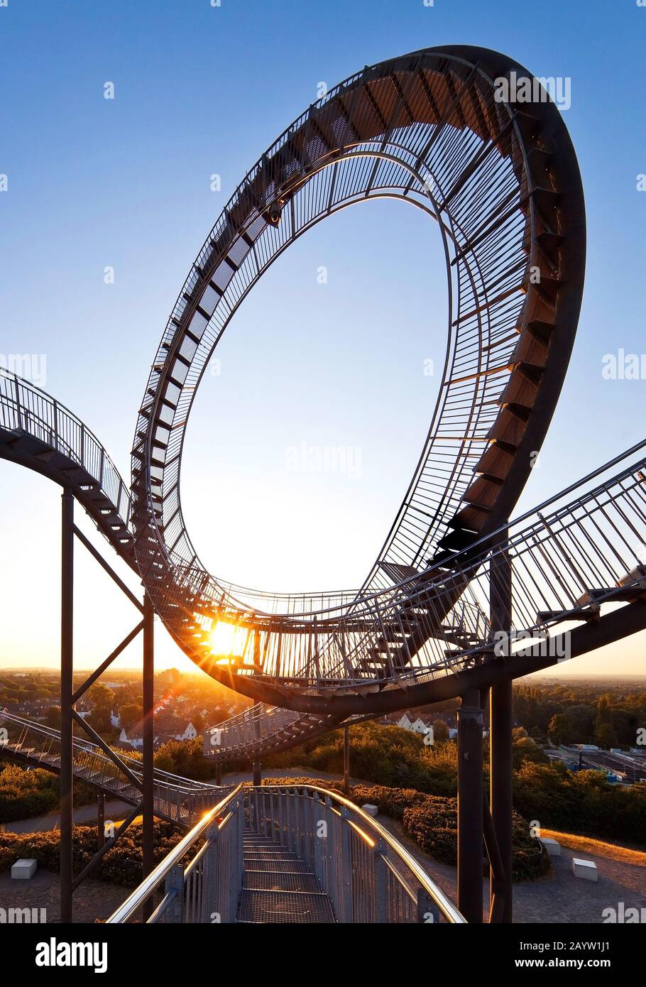Tiger and Turtle – Magic Mountain, art installation and landmark in ...
