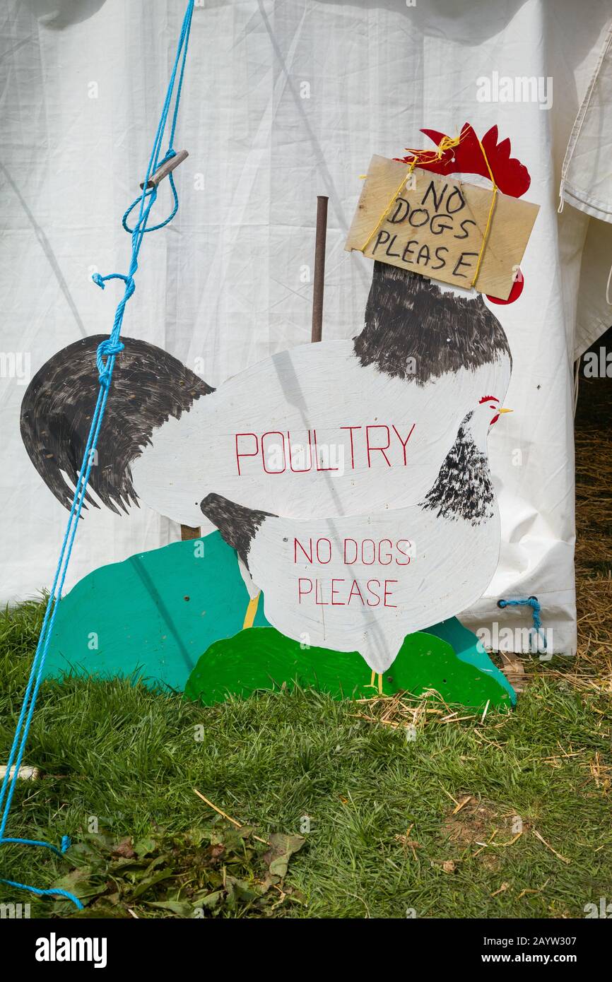 Poultry sign hi-res stock photography and images - Alamy