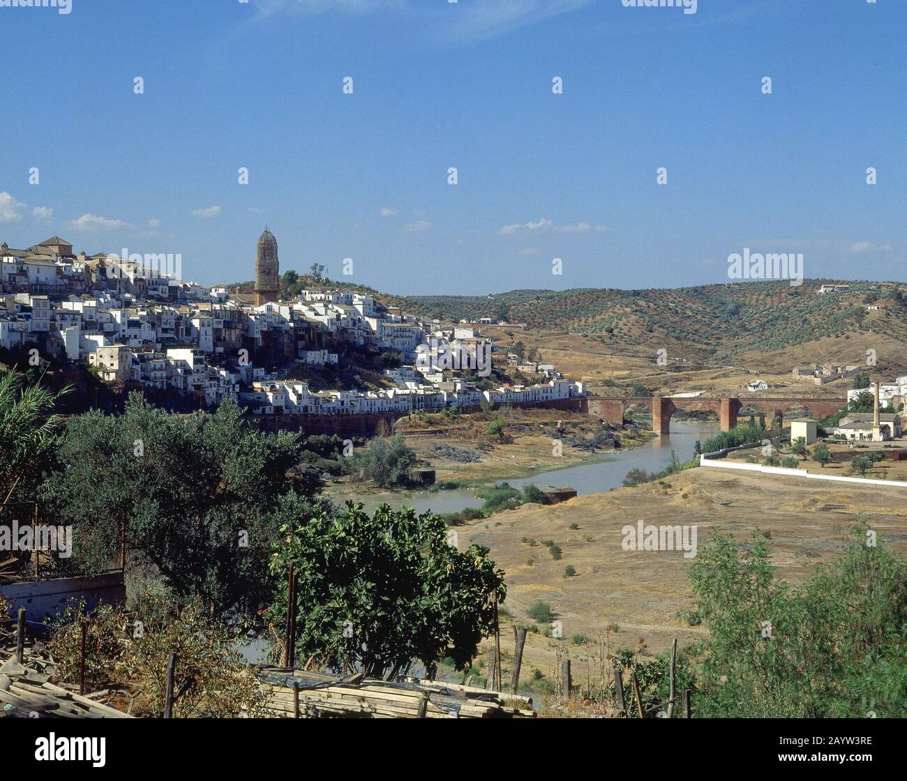 PUEBLO Y PUENTE DE MONTORO(S XV/XVII)SOBRE EL GUADALQUIVIR. Location ...