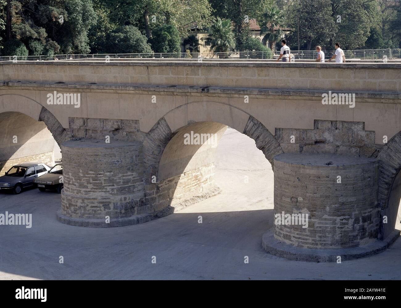 PUENTE ARABE SOBRE EL RIO GENIL. Location: EXTERIOR. SPAIN Stock Photo ...