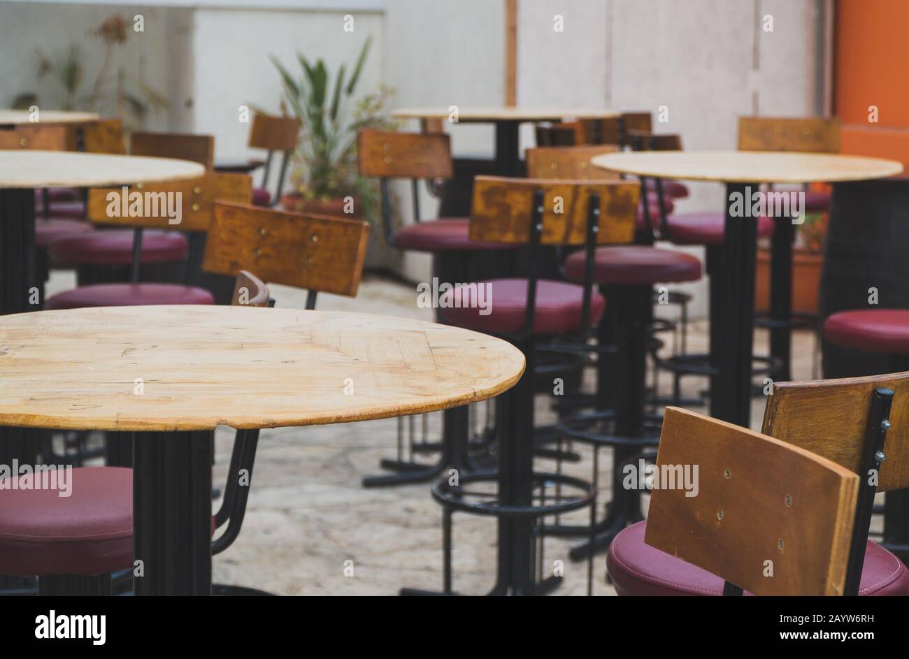 Outdoor cafe terrace exterior with chairs and tables Stock Photo - Alamy