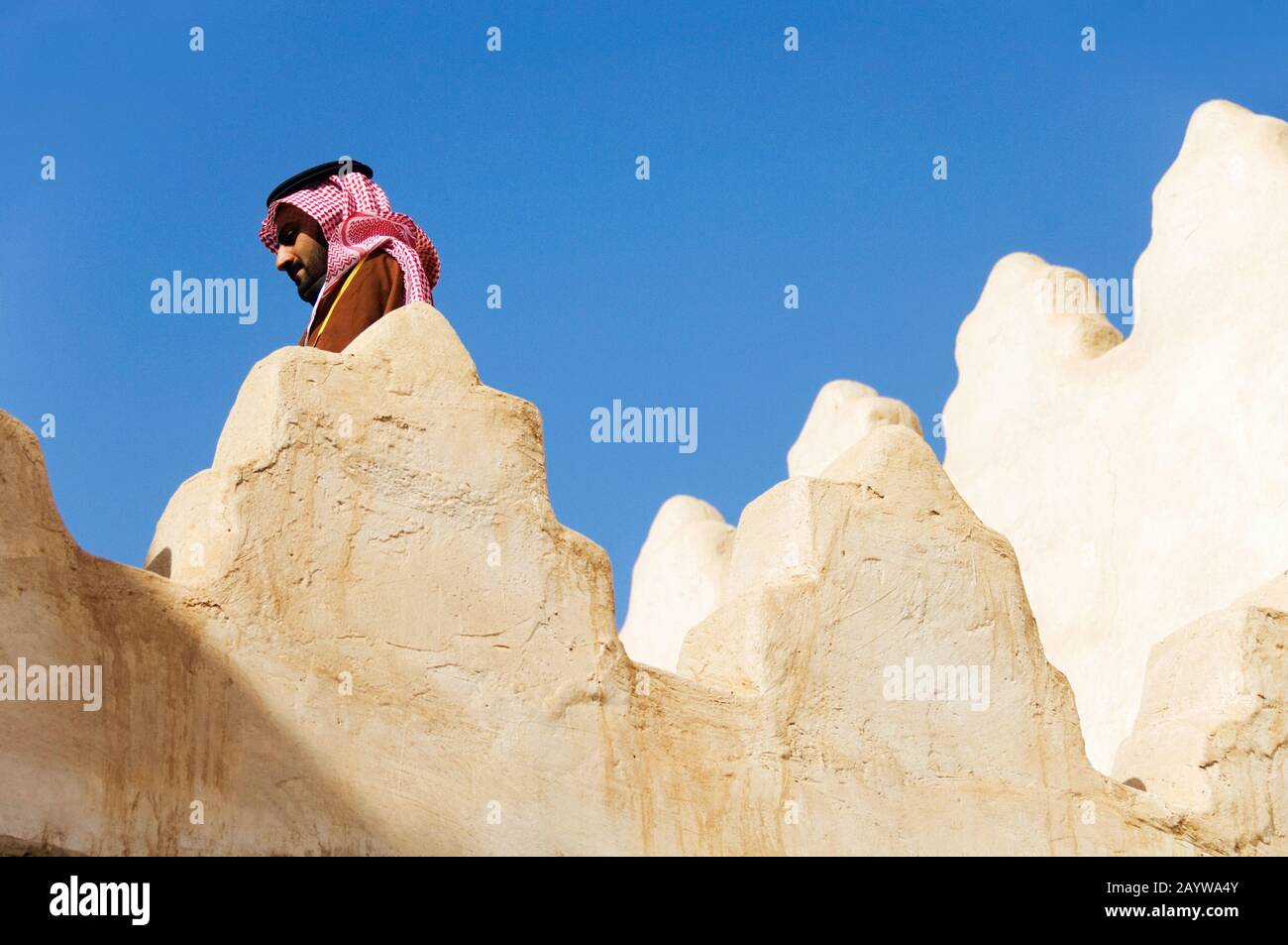 Saudi building traditional wall detail hi-res stock photography and ...