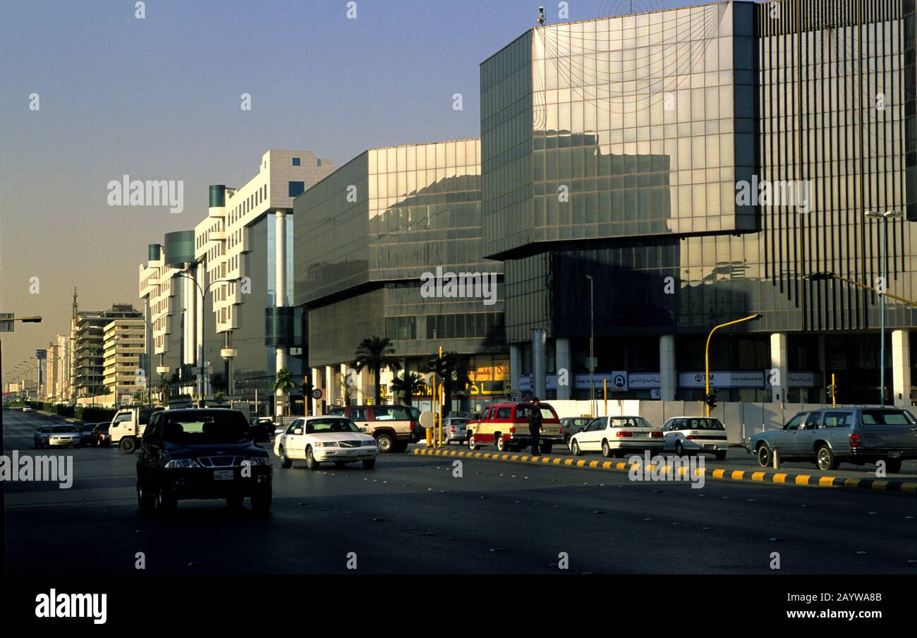 Modern saudi buildings hi-res stock photography and images - Alamy