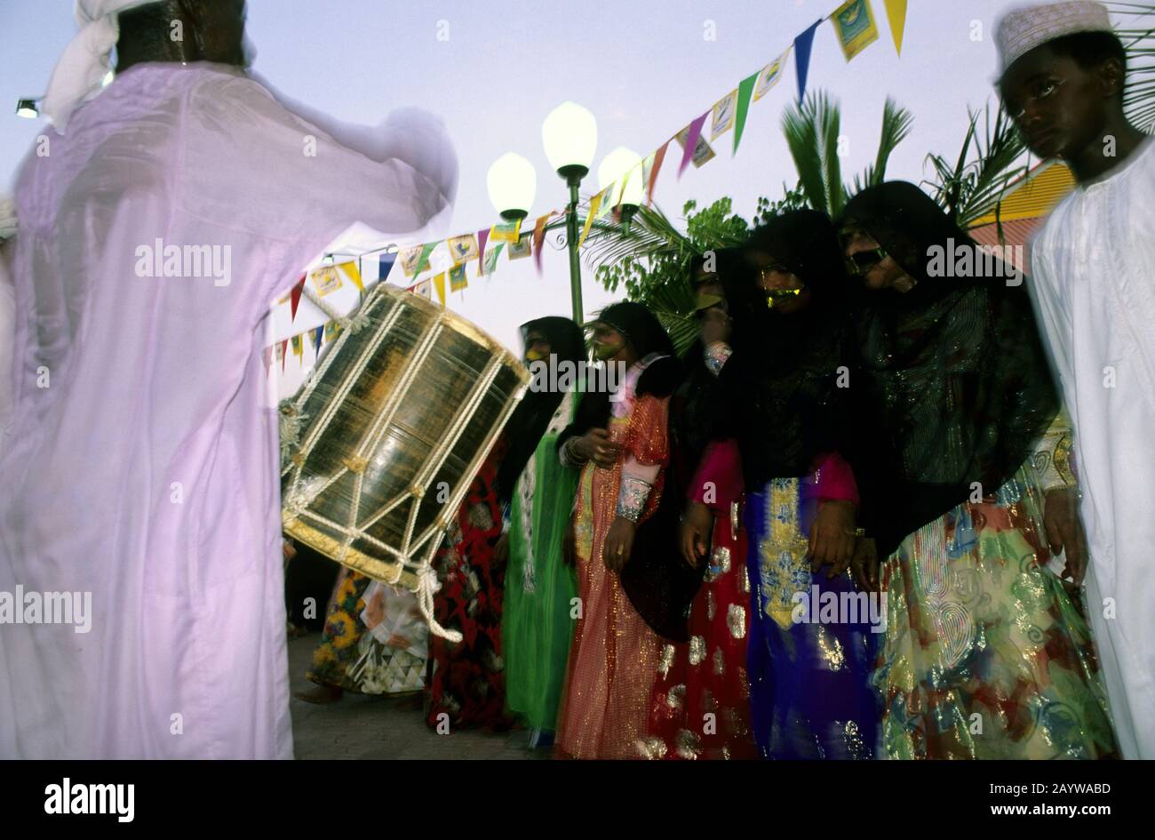 Traditional instrument emirates hi-res stock photography and images - Alamy