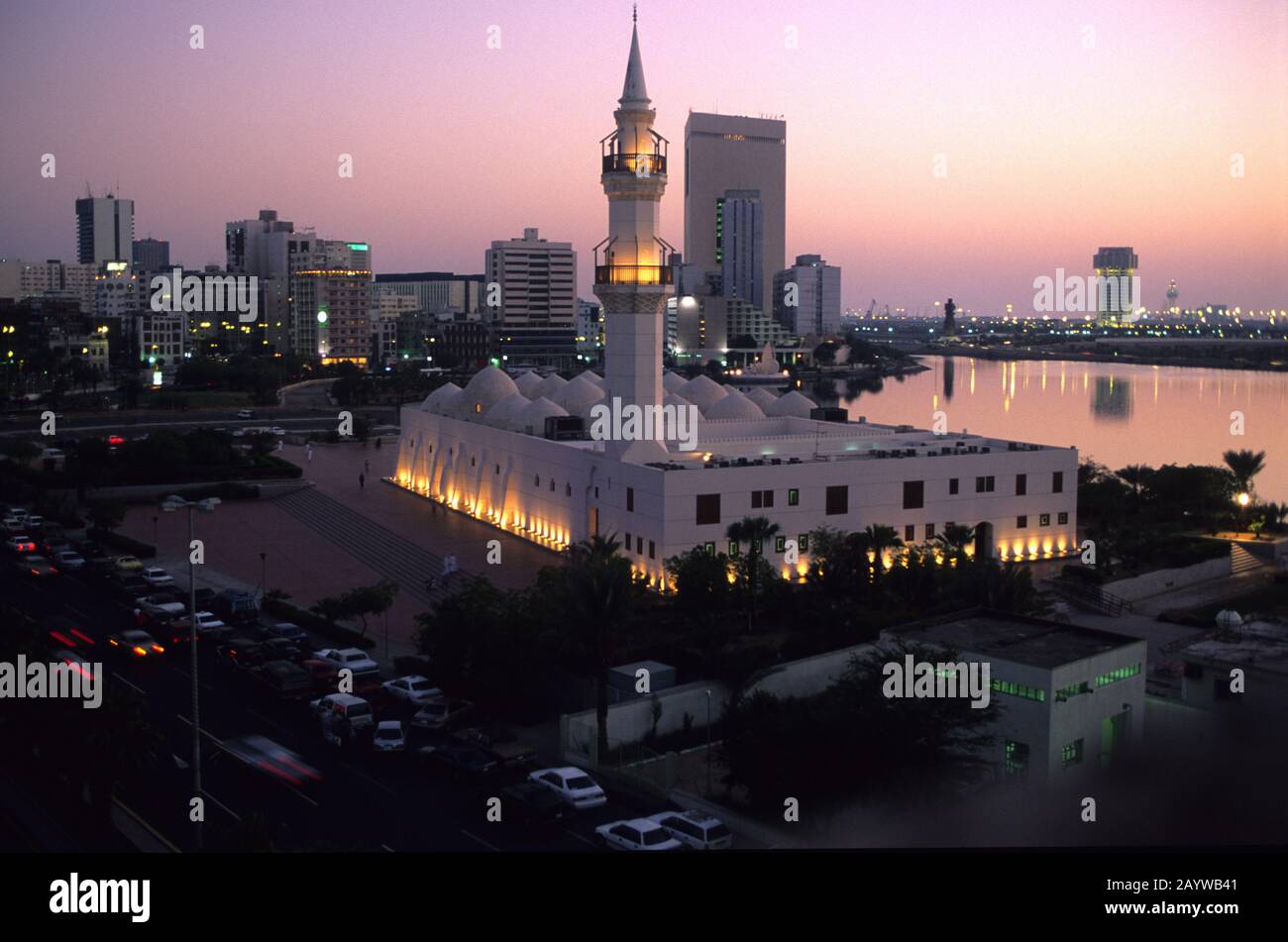 Jeddah corniche buildings hi-res stock photography and images - Alamy
