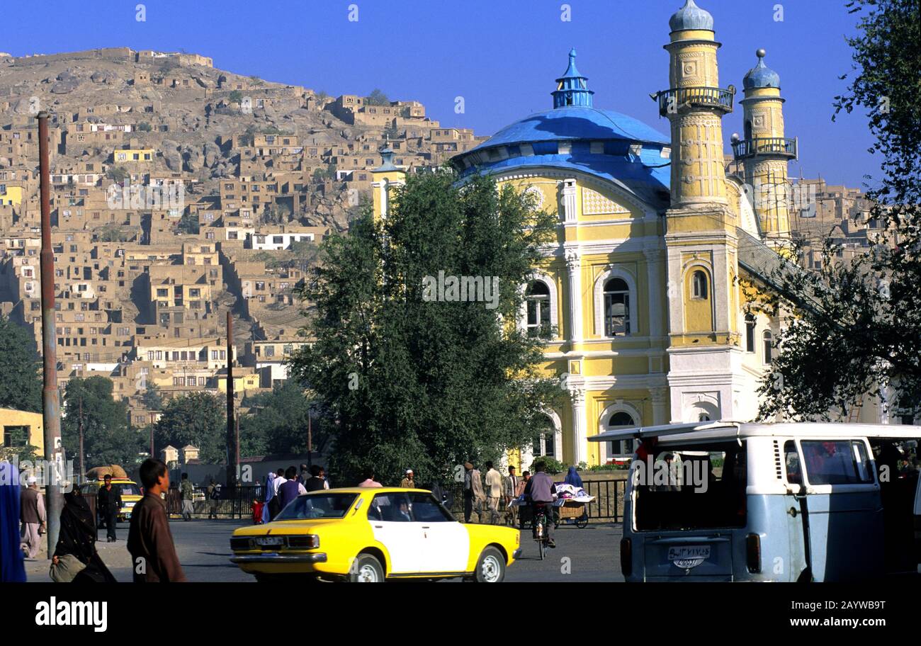 Kabul taxi hi-res stock photography and images - Alamy