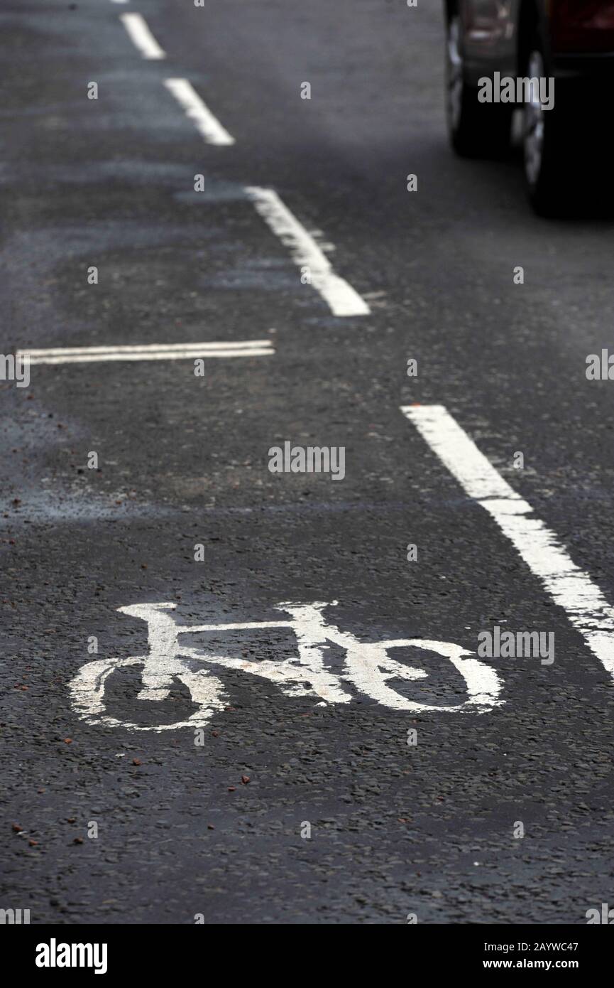 Ayr cycle path, Holmston road Stock Photo - Alamy