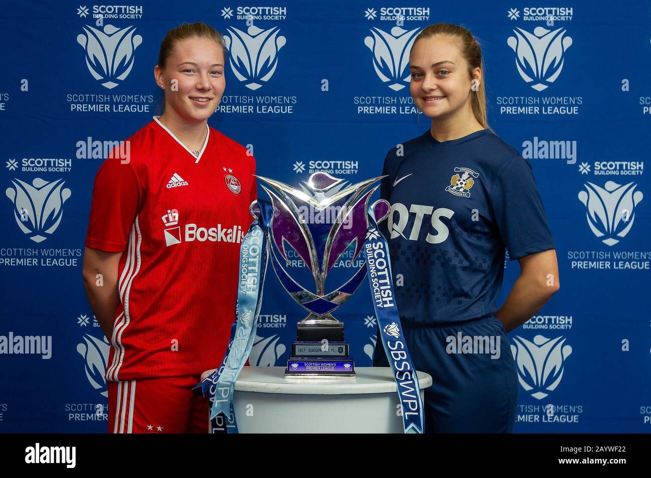 Aberdeen football stadium hi-res stock photography and images - Alamy