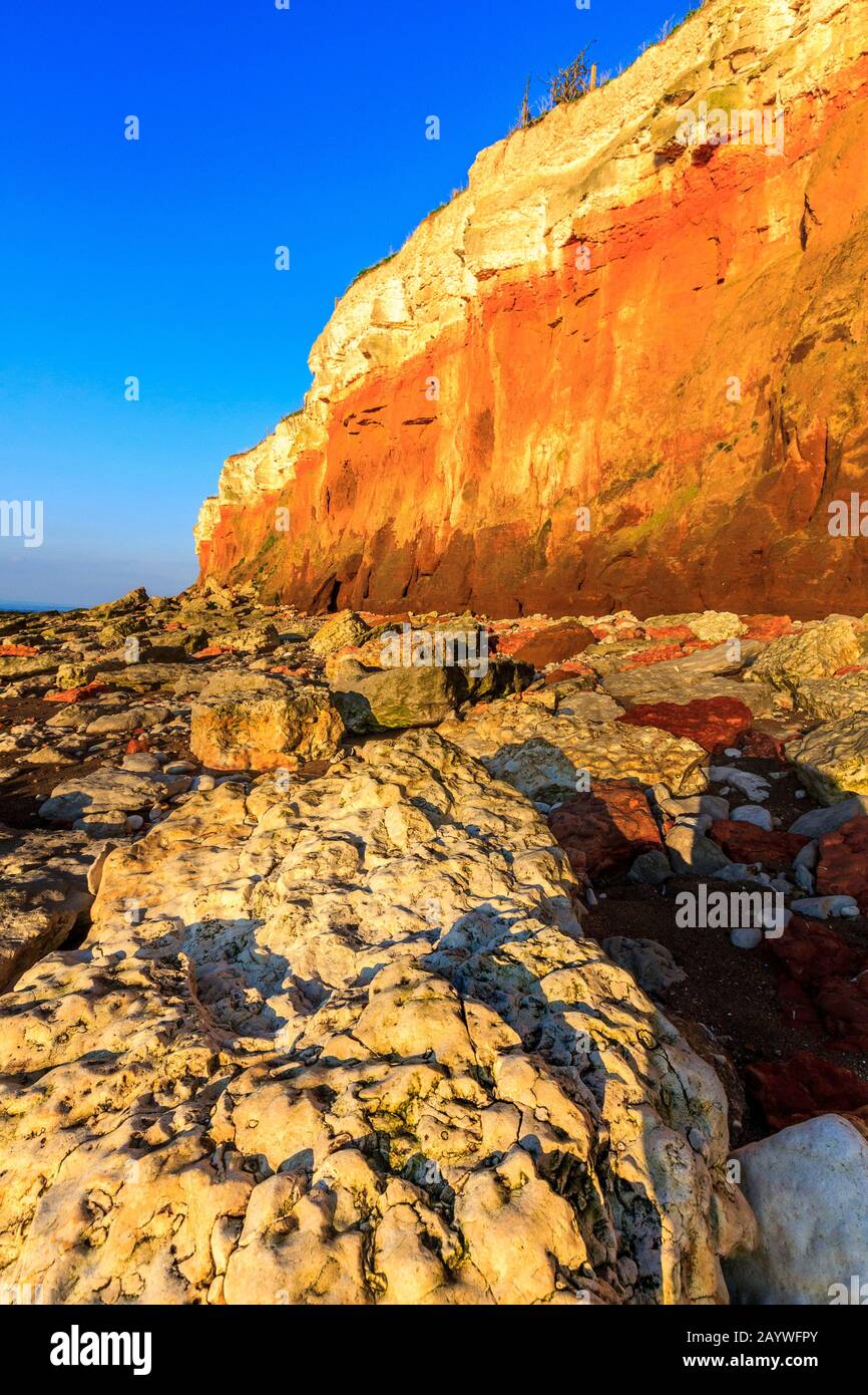 Hunstanton red rocks hi-res stock photography and images - Alamy