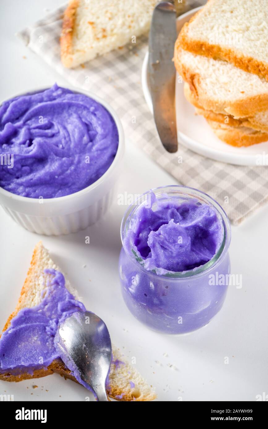 Ube Halaya. Halayang Ube. Trendy purple halaya yam jam, Filipino sweet ...