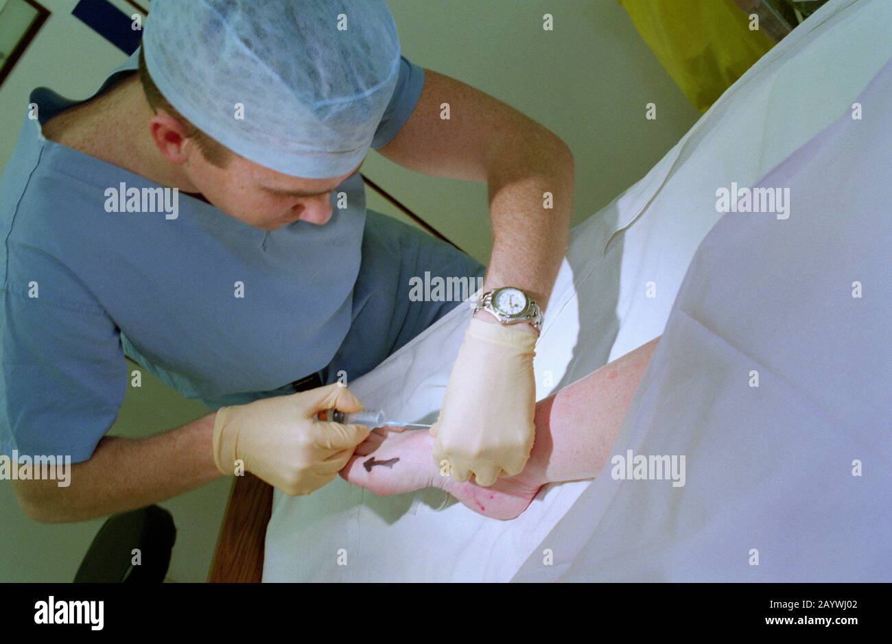 Cannulation hi-res stock photography and images - Alamy
