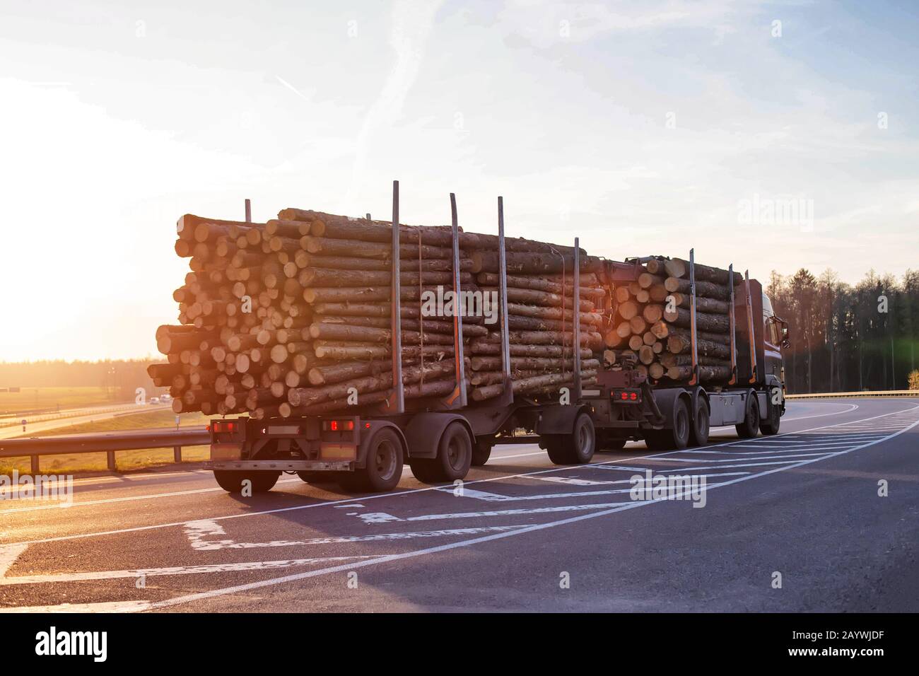 Articulated lorry chassis hi-res stock photography and images - Alamy