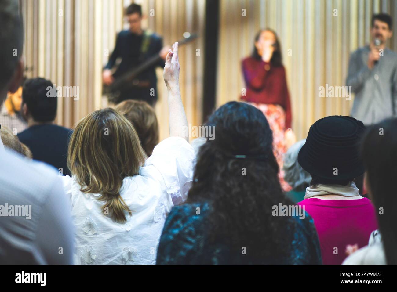 Christian congregation worship God together Stock Photo - Alamy