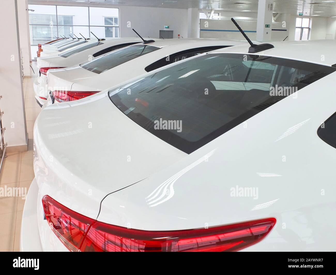 Back view automobile in sales hi-res stock photography and images - Alamy