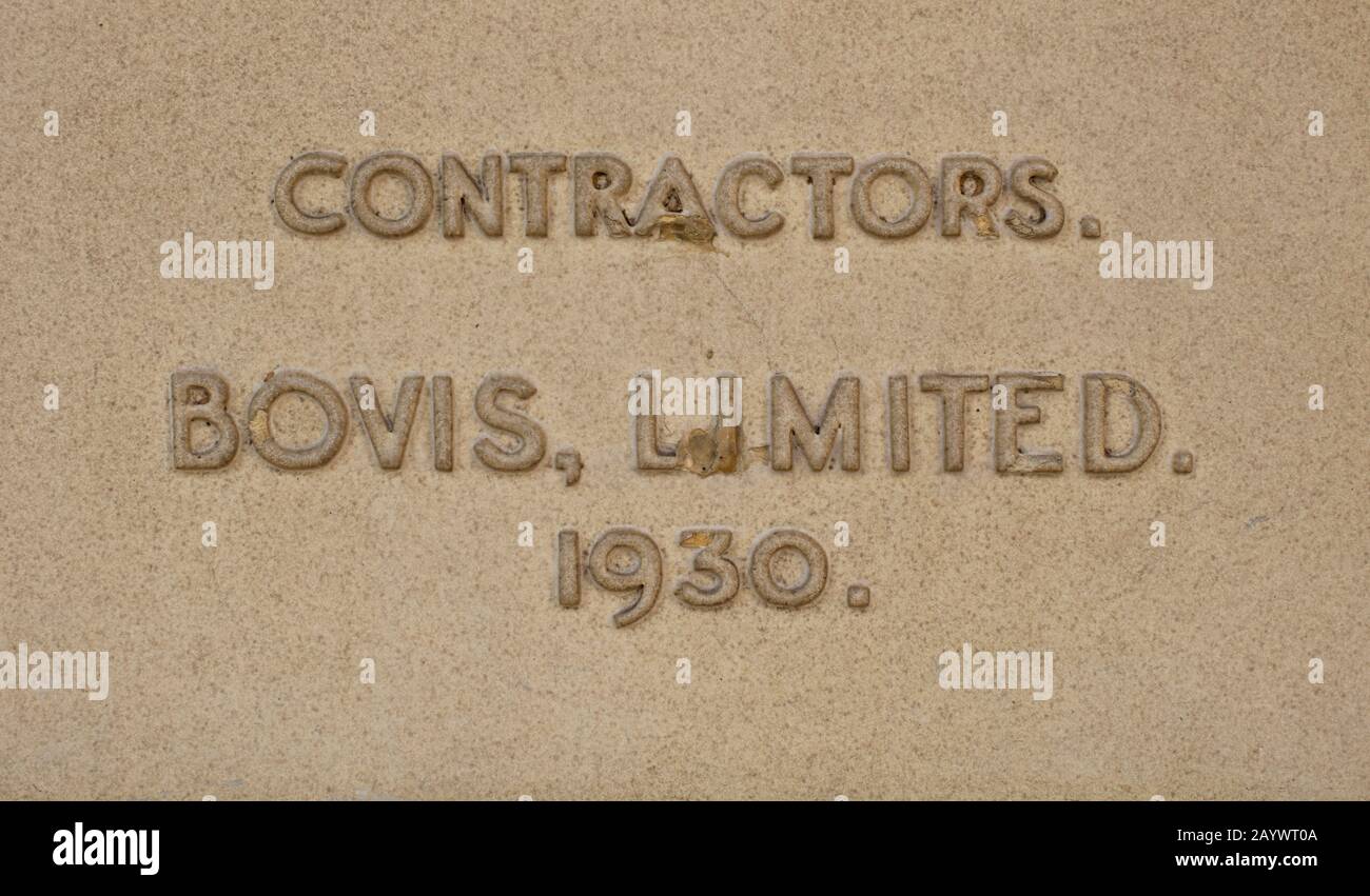 Road construction project management hi-res stock photography and ...