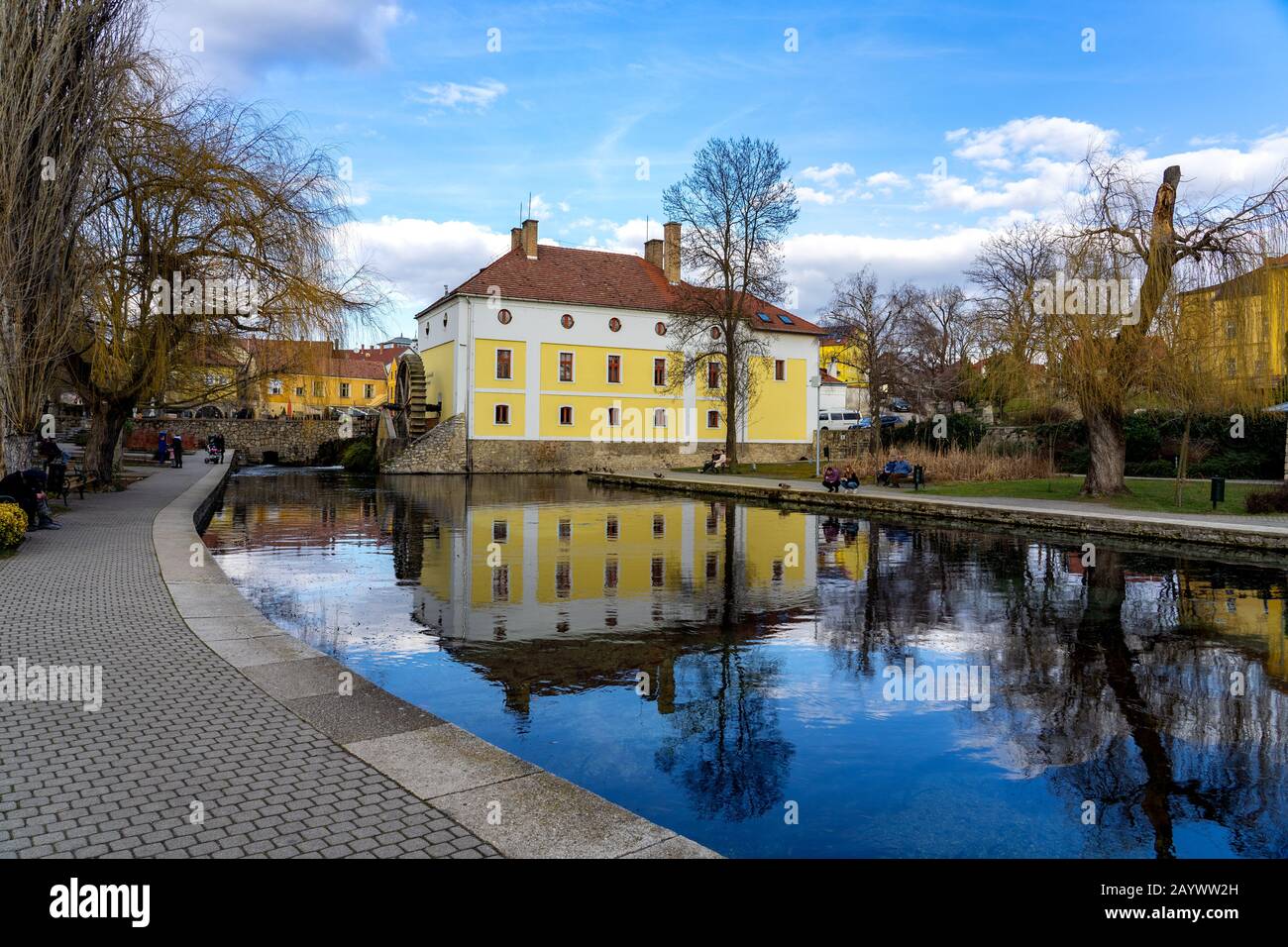 Hungarian famous square hi-res stock photography and images - Alamy