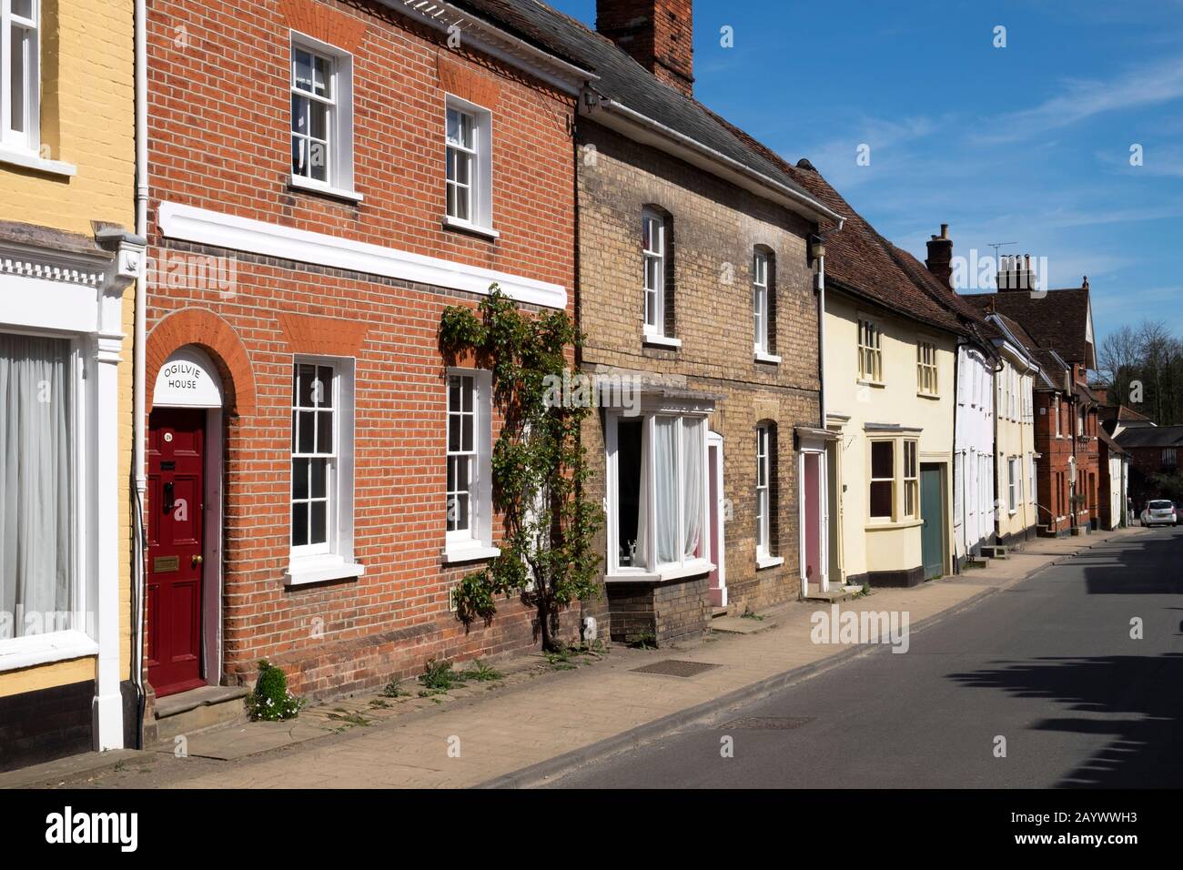 Residential street boxford suffolk uk hi-res stock photography and ...