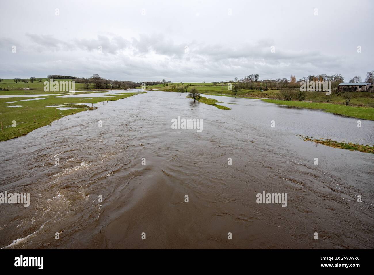 River Ribble flooding beneath Cowbridge Stock Photo - Alamy