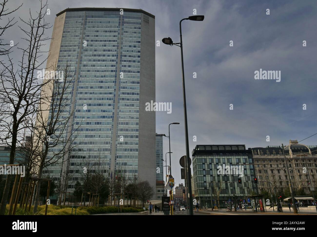 Skycraper Pirelli tower known as Pirellone. The buildind was designeted ...