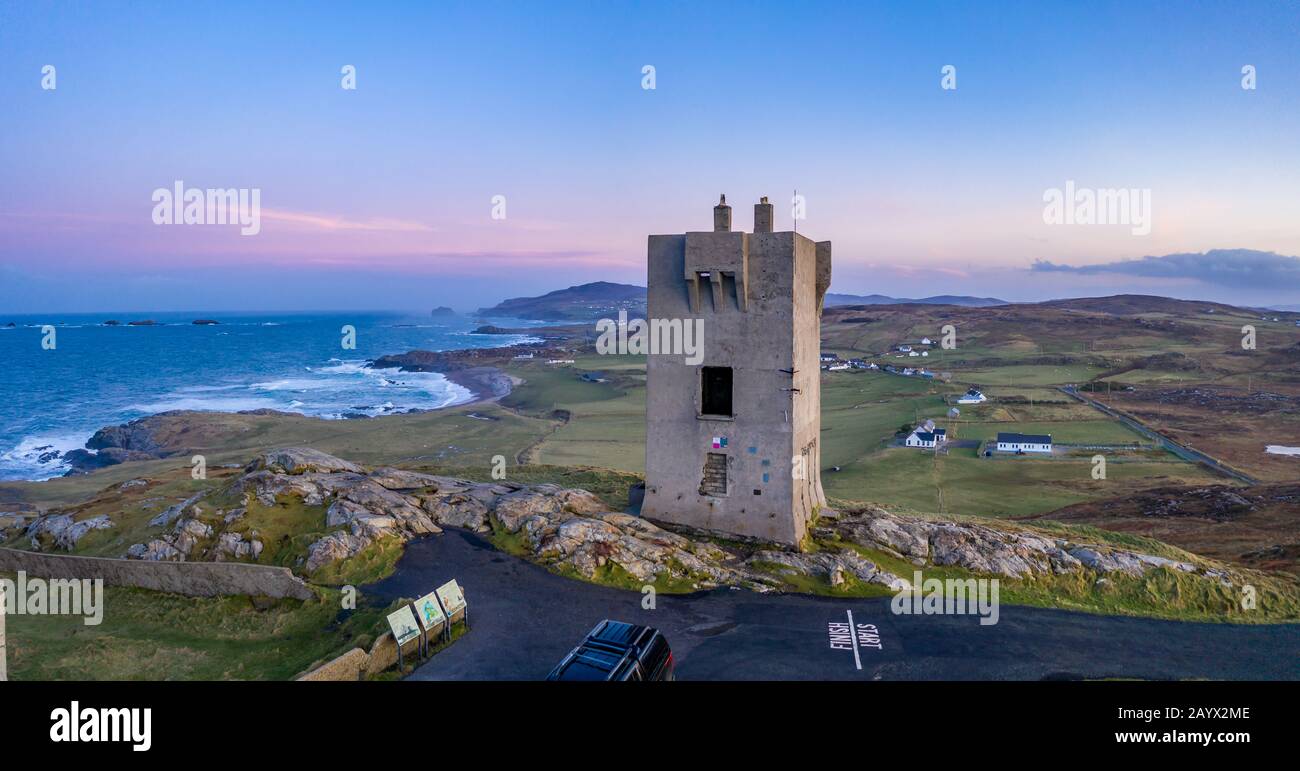 Malin point hi-res stock photography and images - Alamy