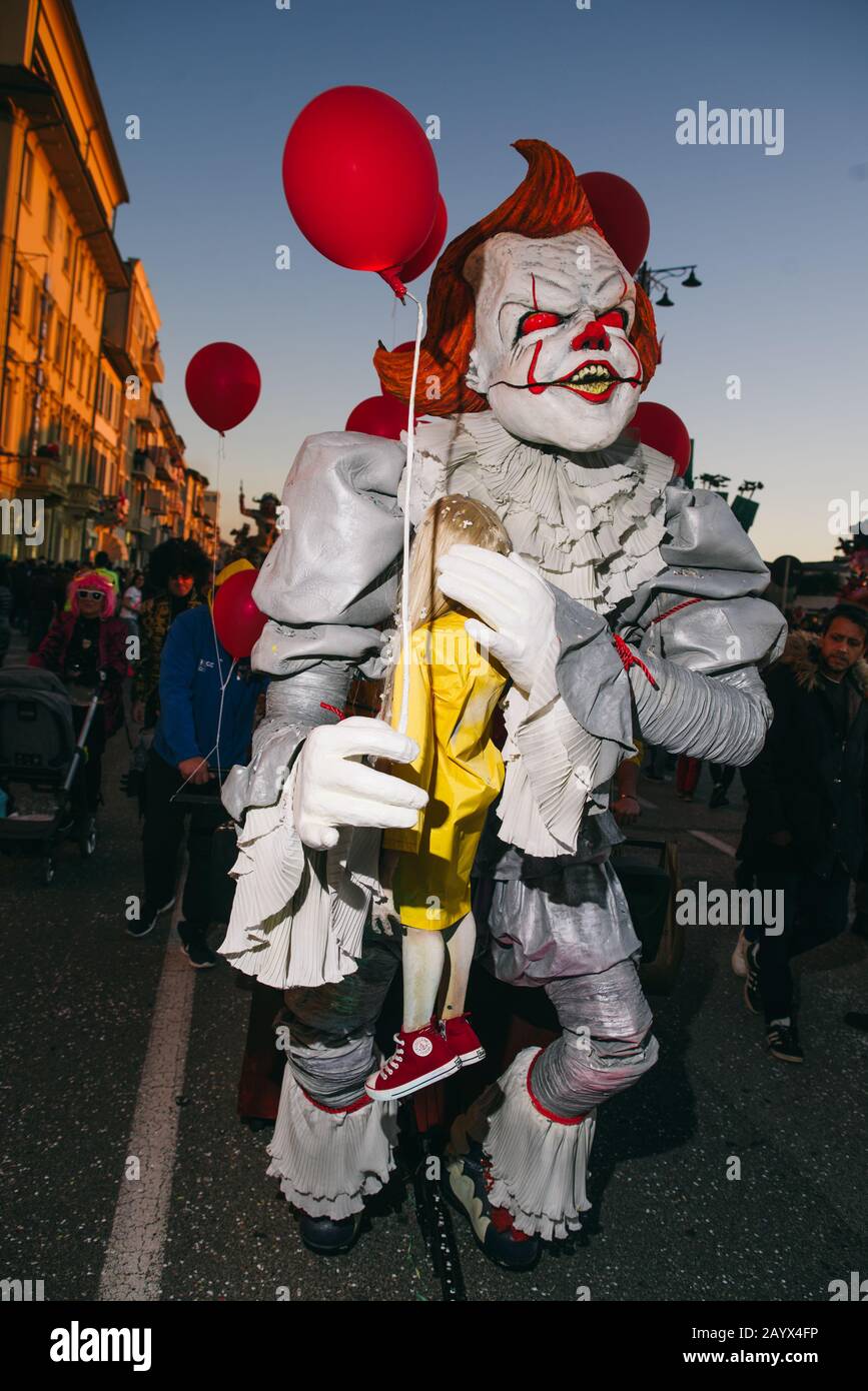 VIAREGGIO,ITALY-FEB.15 2020: giant float parades in the street of ...