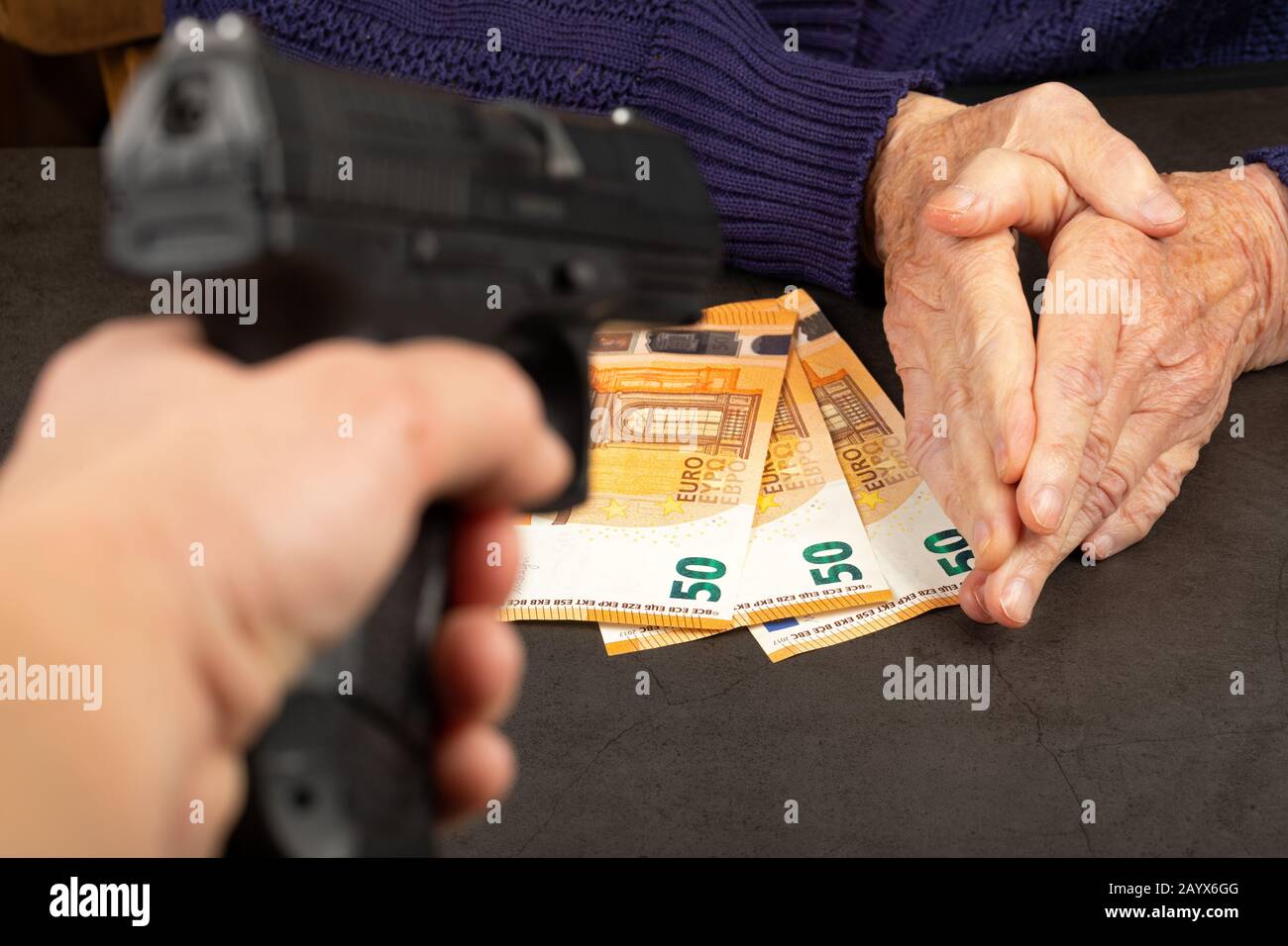 Elderly robbery hi-res stock photography and images - Alamy