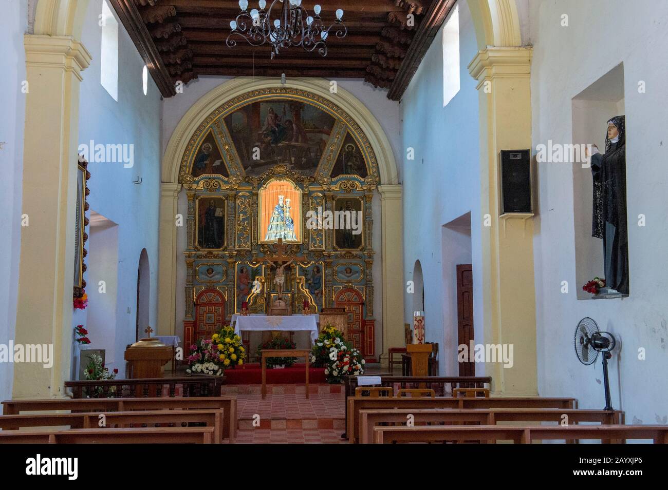 The interior of the Jesuit Mission built in 1697 in Loreto in Baja ...