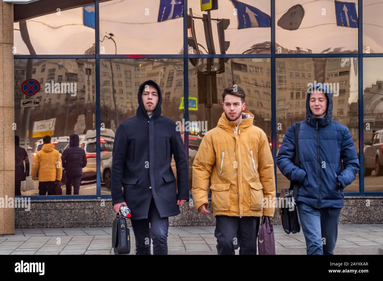 People on the streets of Moscow, Russia Stock Photo - Alamy