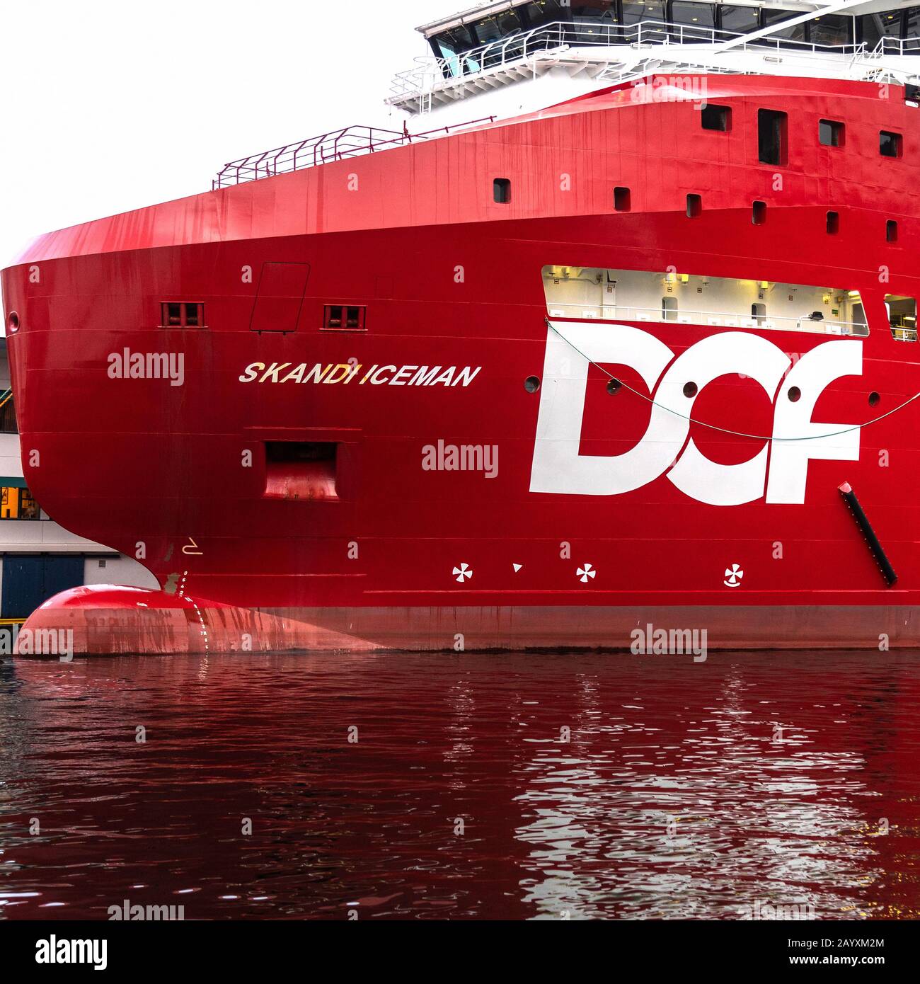 Name mark of offshore AHTS anchor handling tug supply vessel Skandi ...