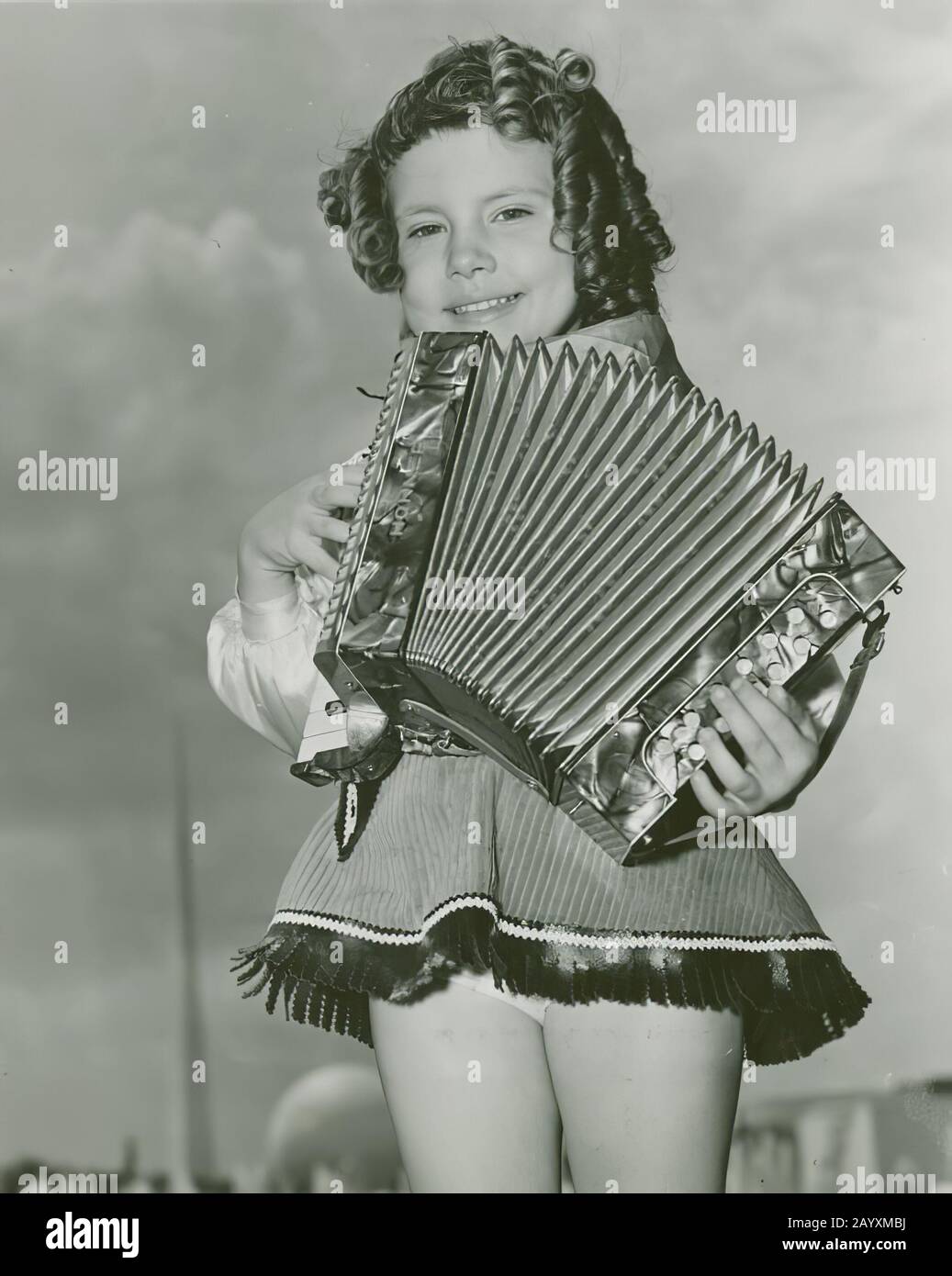 Special Days - Music Merchants Day - Shari Ann Whaley playing accordion ...