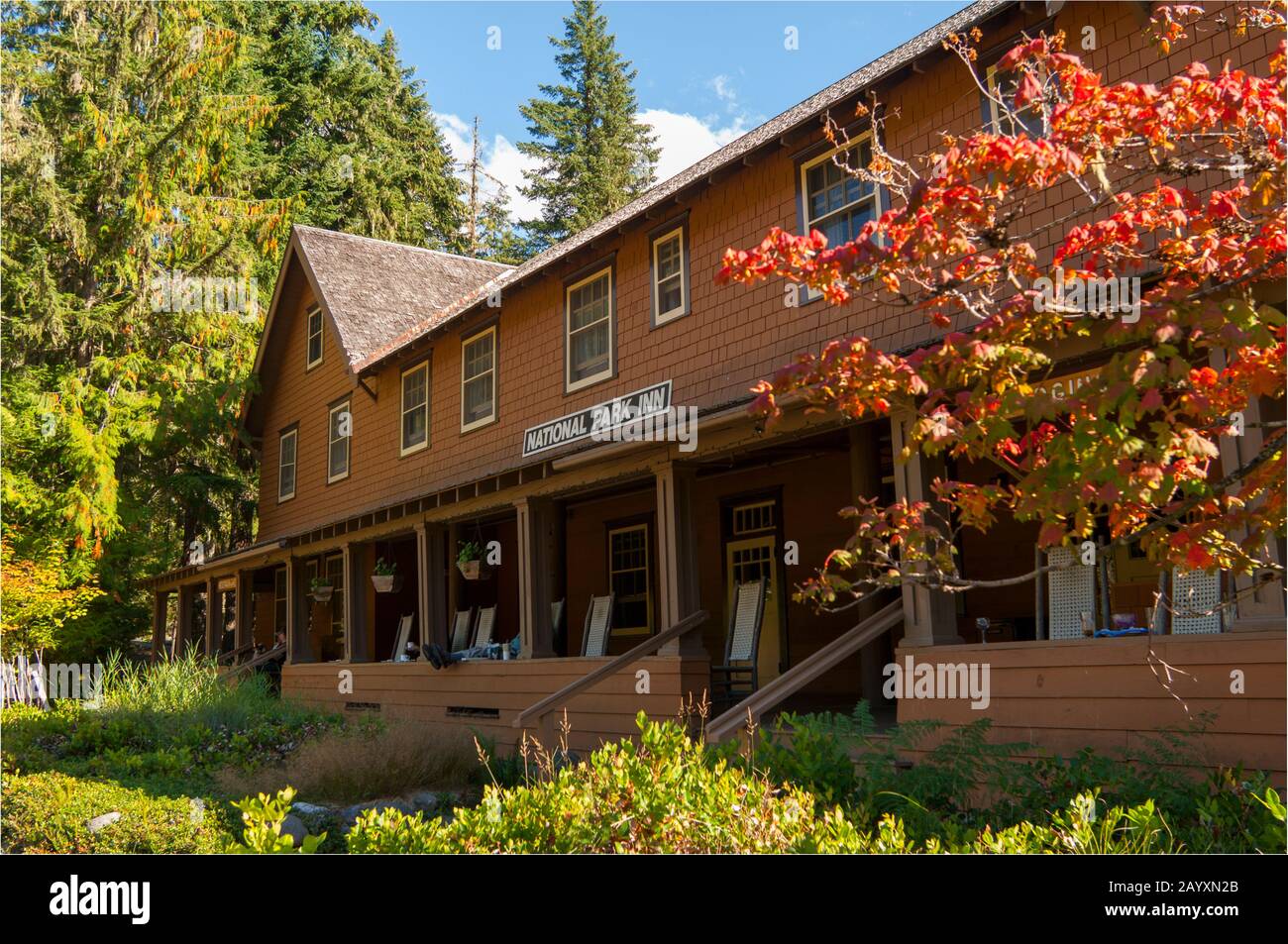 Mt rainier lodge hi-res stock photography and images - Alamy