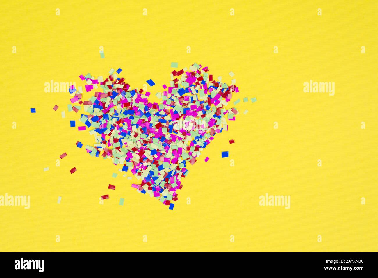 Top view confetti pieces hi-res stock photography and images - Alamy