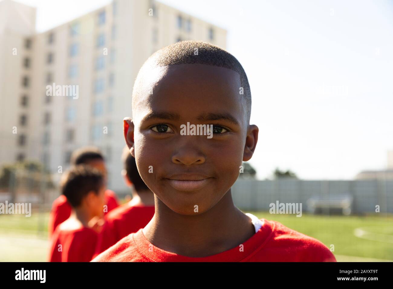 Front view soccer player hi-res stock photography and images - Alamy