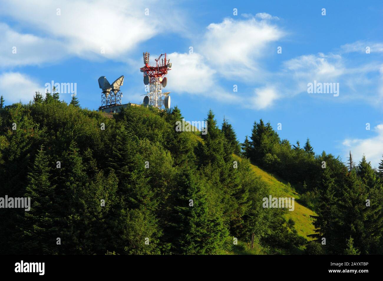 Telecommunications repeater hi-res stock photography and images - Alamy