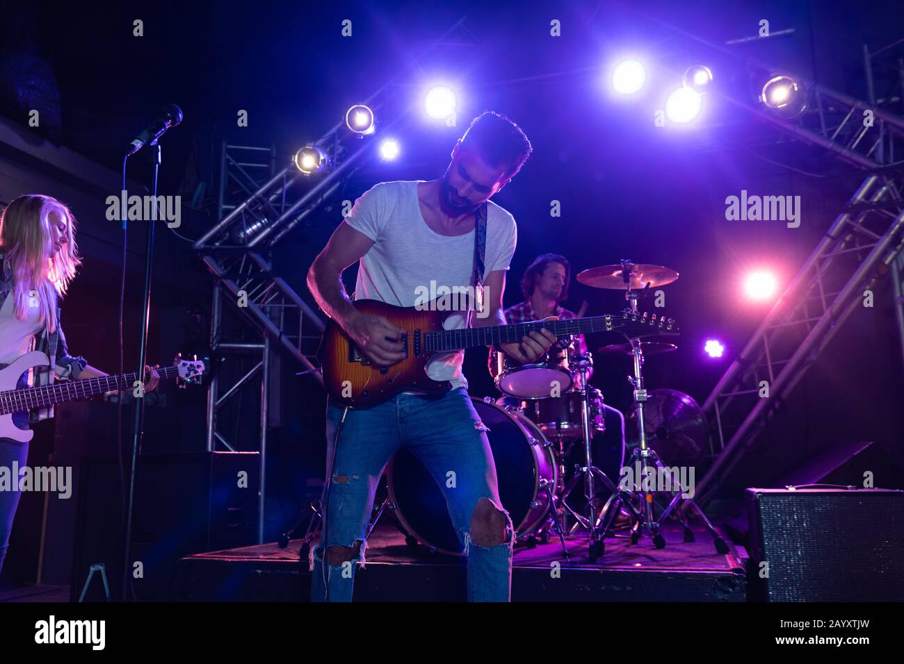 Concert band performing hi-res stock photography and images - Alamy