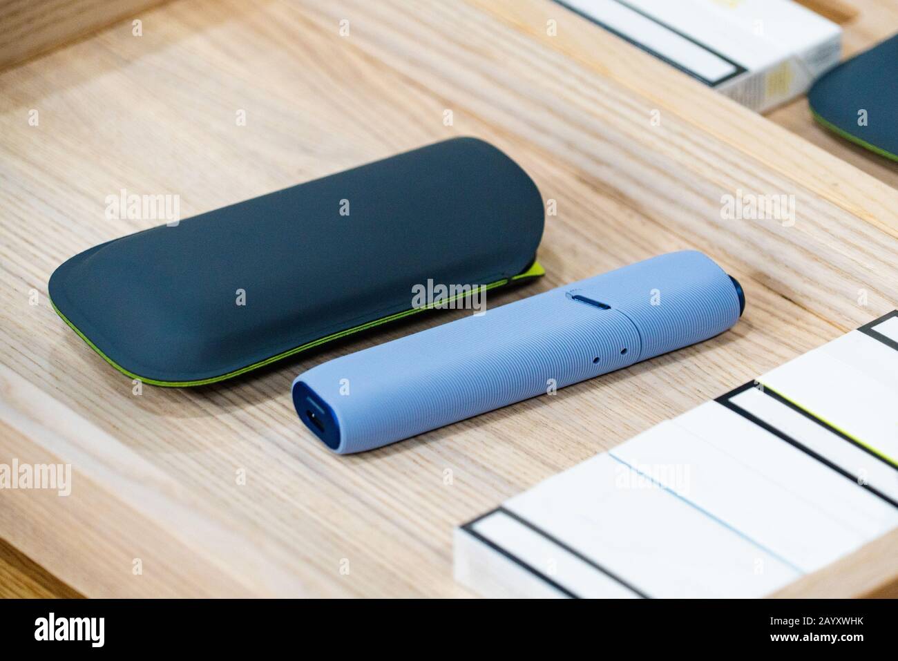 Vaping shop interior hi-res stock photography and images - Alamy