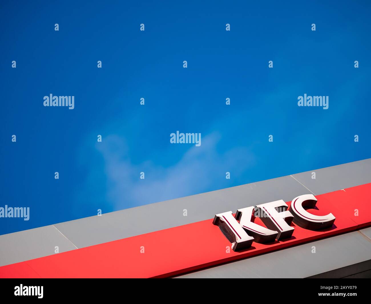 Kentucky fried chicken advert hi-res stock photography and images - Alamy