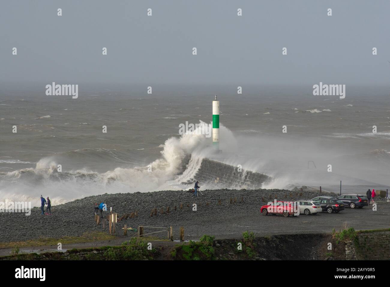 Irish ocean waves High Resolution Stock Photography and Images - Alamy