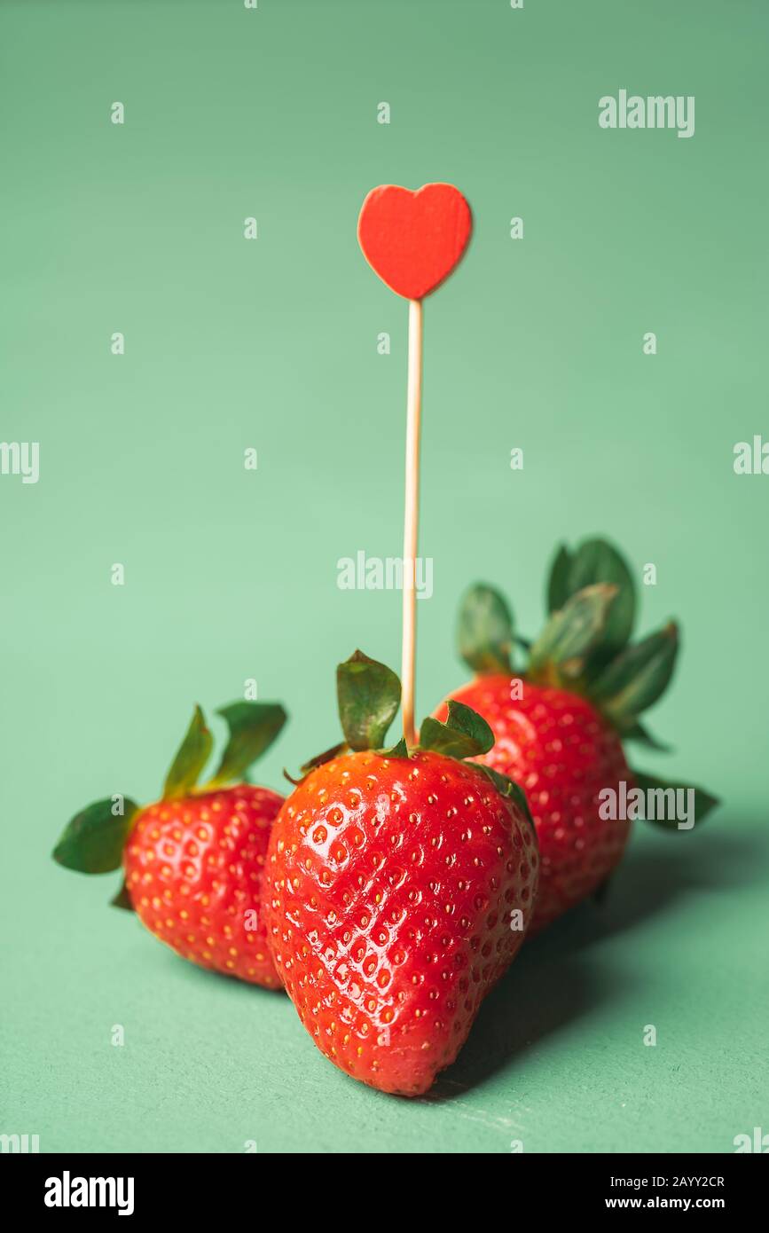 Heart shaped toothpick hi-res stock photography and images - Alamy