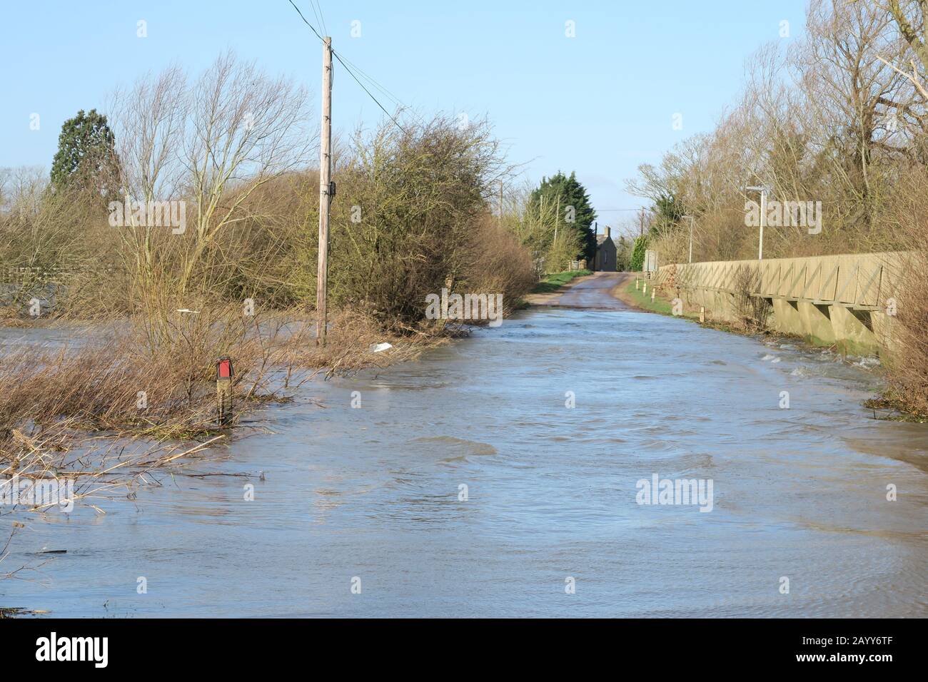 Washes Road flooded at Sutton Gault Cambridgeshire Stock Photo - Alamy