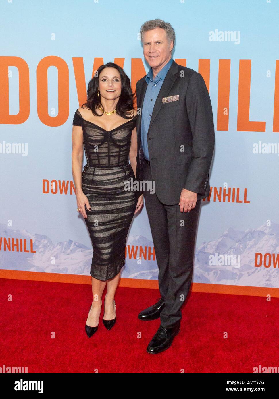 Julia louis dreyfus attend hi-res stock photography and images - Alamy